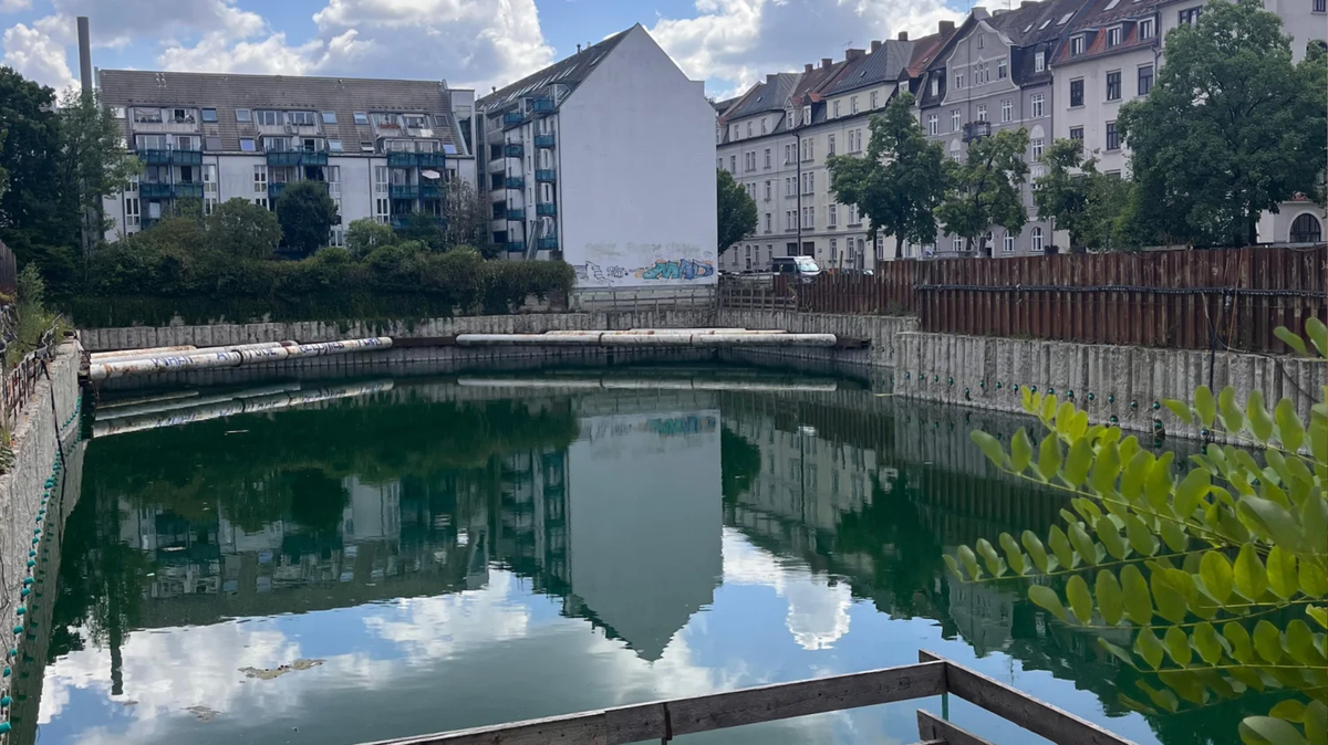 Schwimmende Plattform im Sendlinger Loch: Wohnungsbau-Projekt nimmt ...